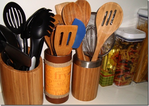 Our Little Casita: DIY Kitchen Utensil Holders